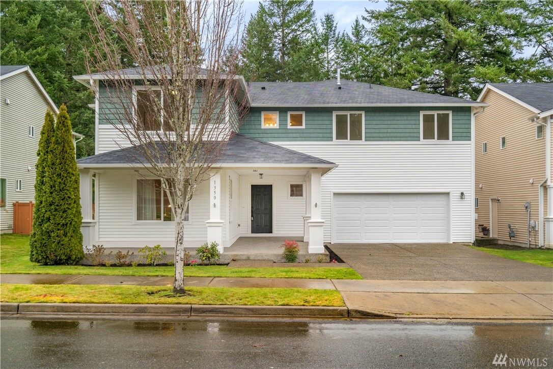 Home for sale in Dupont: 1350 Burnside Place, Dupont, WA 98327