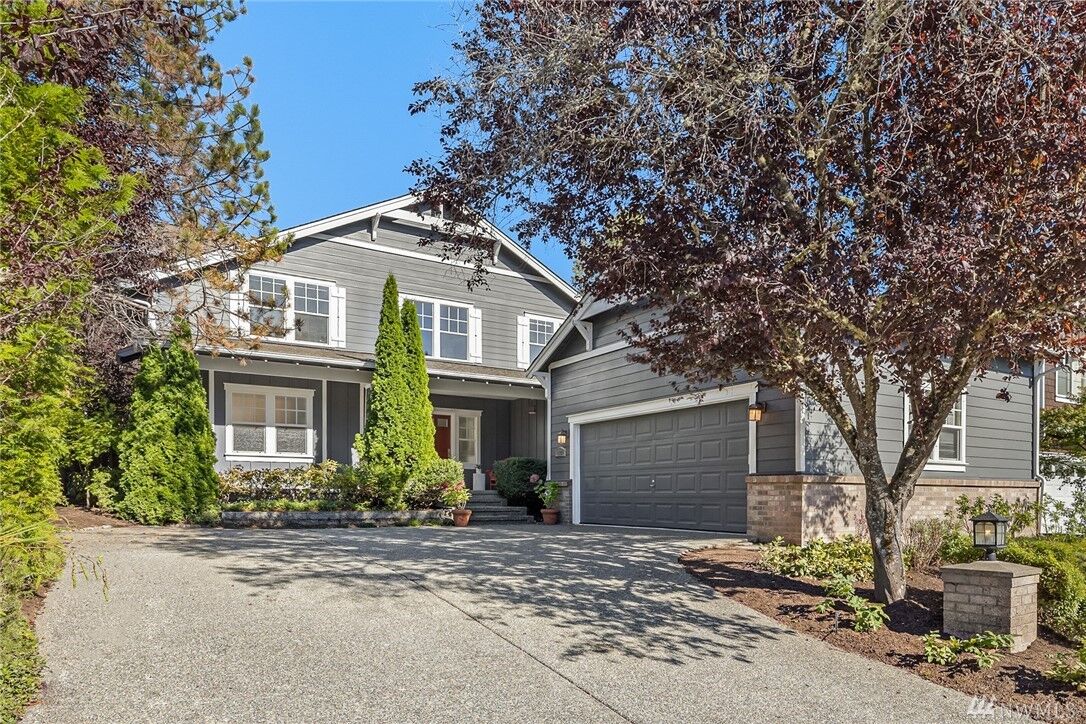 5 bed Bainbridge Island home for sale: 476 Cosgrove St NW, Bainbridge ...