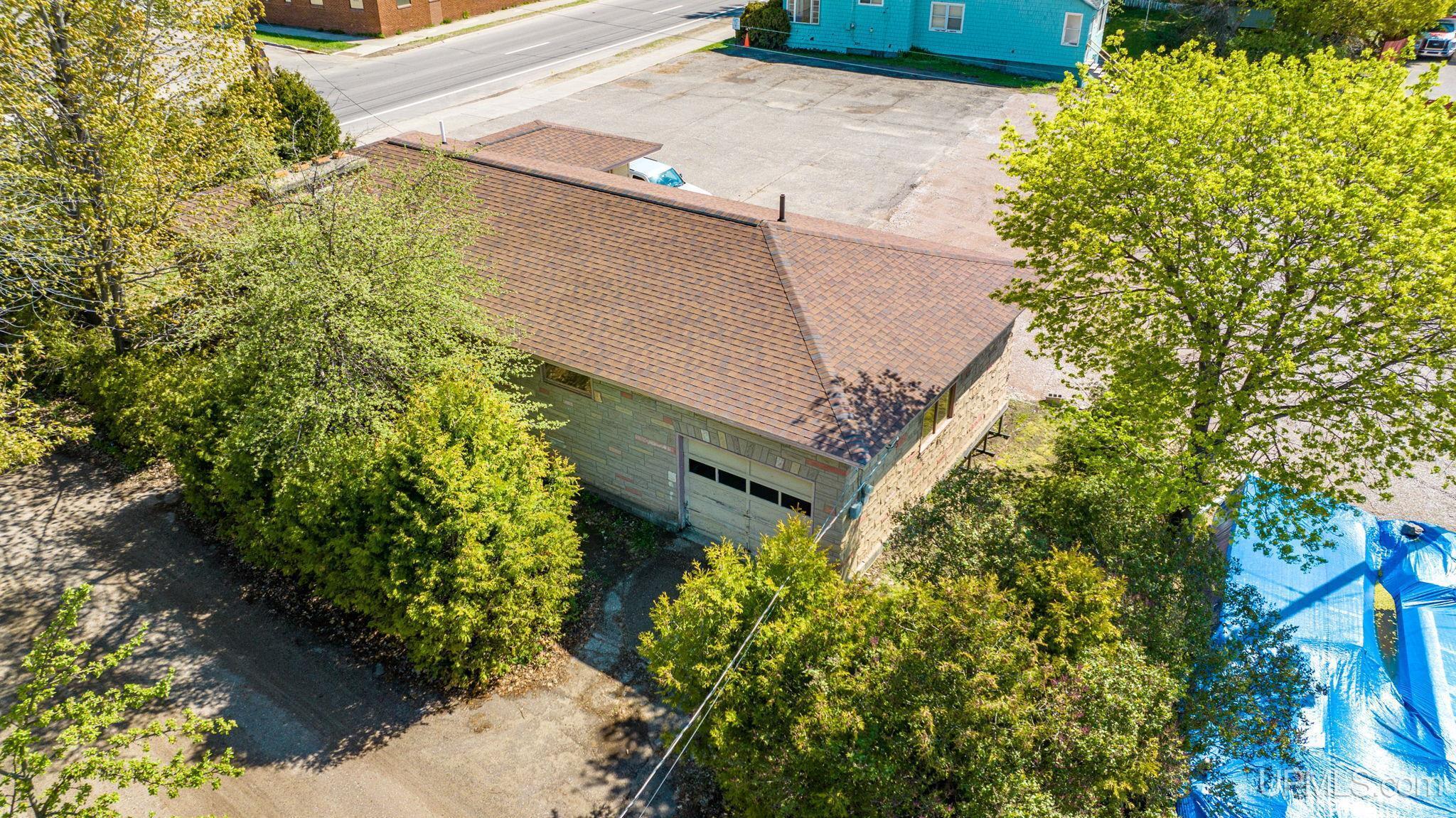 House For Sale In Hancock 444 Hancock Ave Hancock Mi 49930