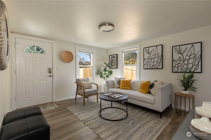 Home for sale in Seattle: 3518 SW 99th Street, Seattle, WA 98126