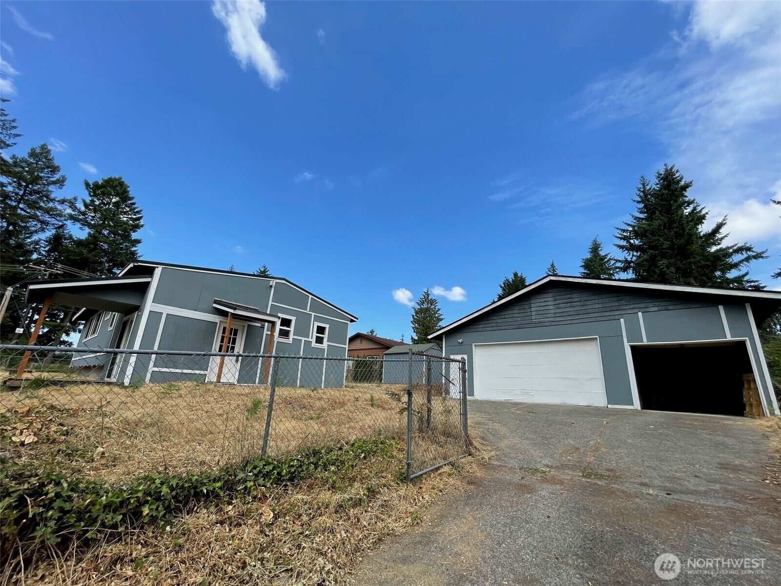 3 bed Kent home for sale: 14806 SE 308 Street, Kent, WA 98042