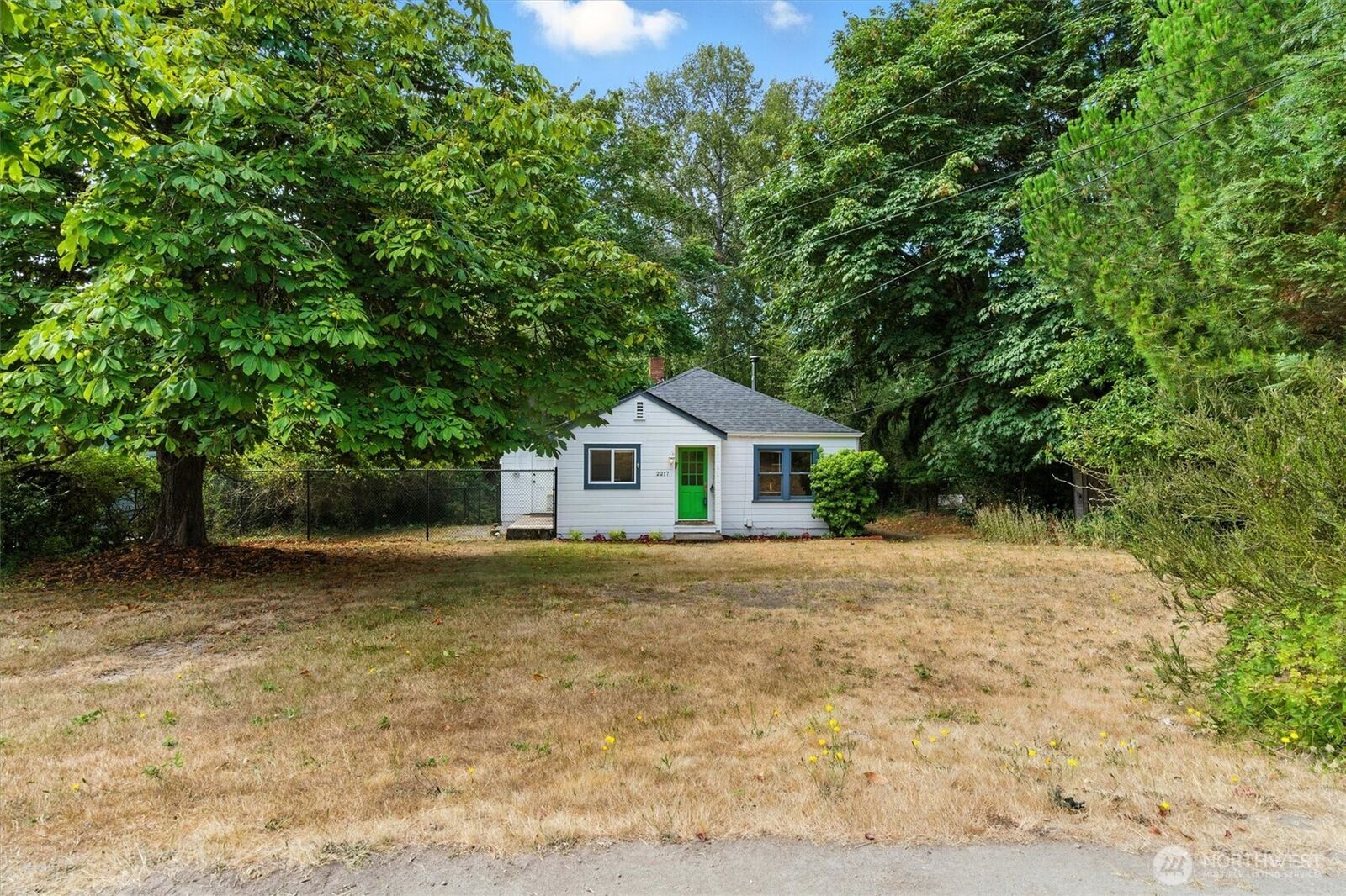 House for sale in Bremerton: 2217 Winfield Avenue, Bremerton, WA 98310