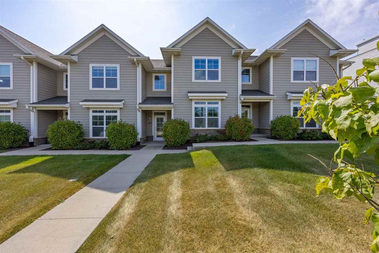 3 bed Iowa City home for sale: 4697 Herbert Hoover Hwy SE, Iowa City ...