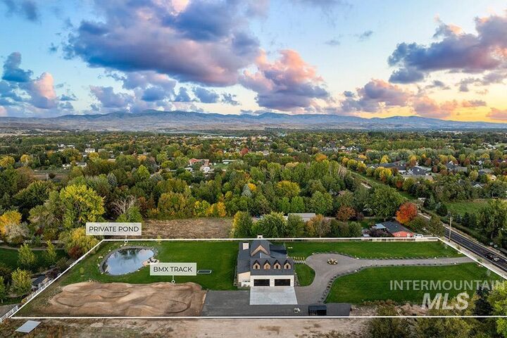 House for sale in Eagle: 2444 W Floating Feather Rd, Eagle, ID 83616