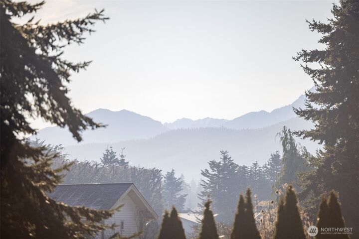 Home for sale in Port Angeles: 2042 Finn Hall Rd, Port Angeles, WA 98362