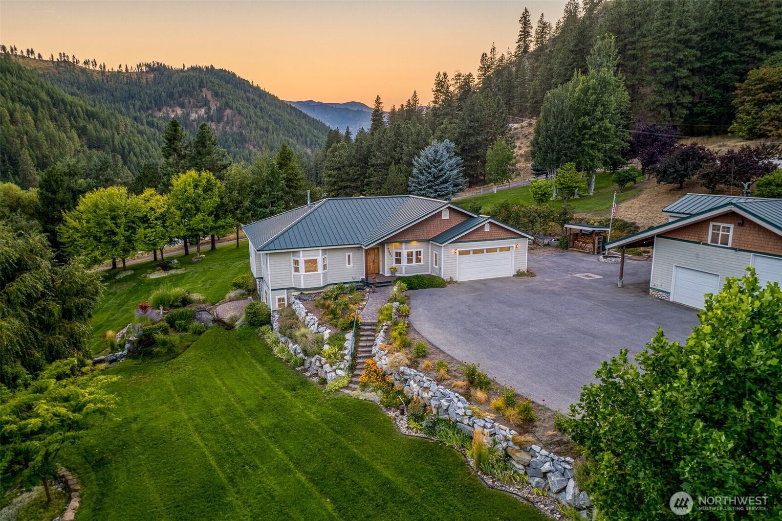 Home for sale in Leavenworth: 60 Eagle Place, Leavenworth, WA 98826